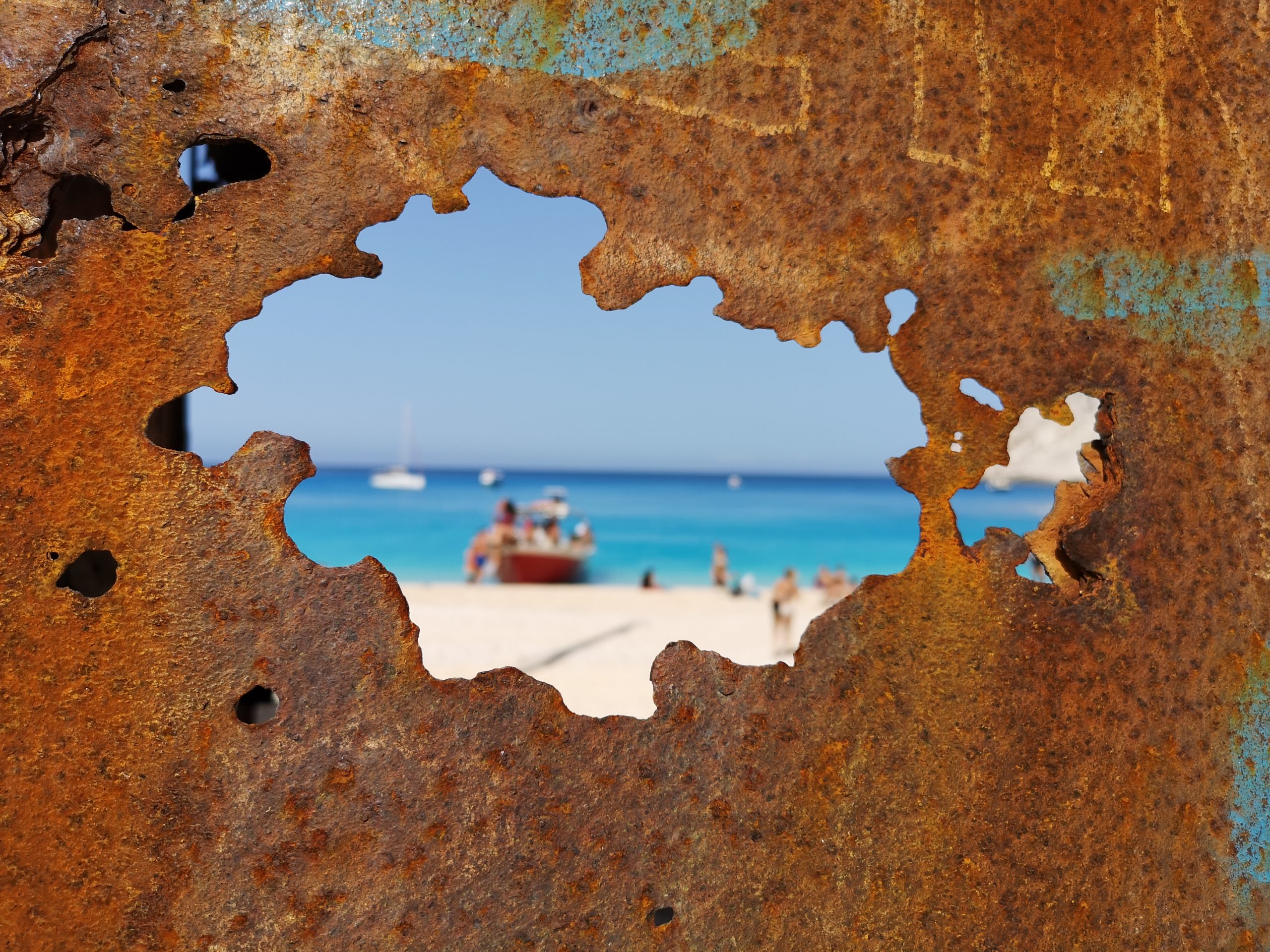 10 Things That Surprise A First-Time Visitor To Greece - Across the Water